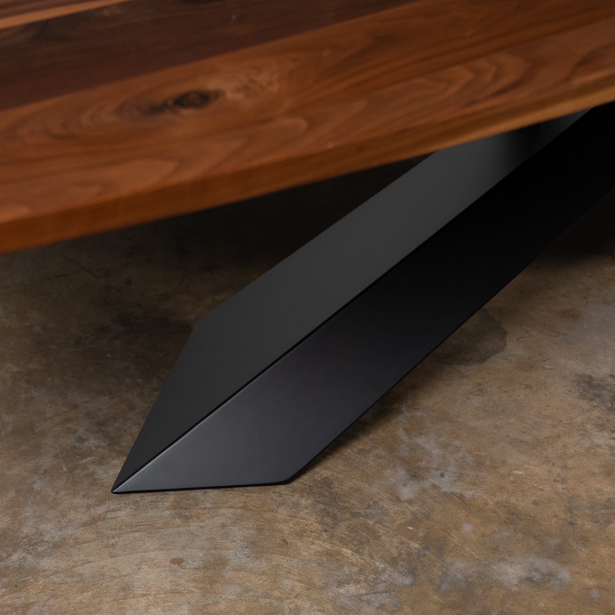 SELECT Label Dining Tables by Sarizza